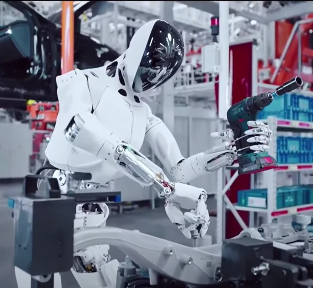 Gr@tis - GRATIS.COM.BR - XPENG Anuncia Inovação em Robótica com Iron e ...